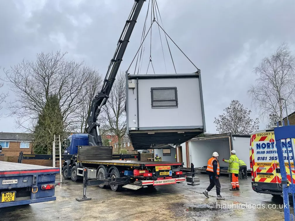 Hiab Hire Leeds Portable Cabin Transport Container Delivery